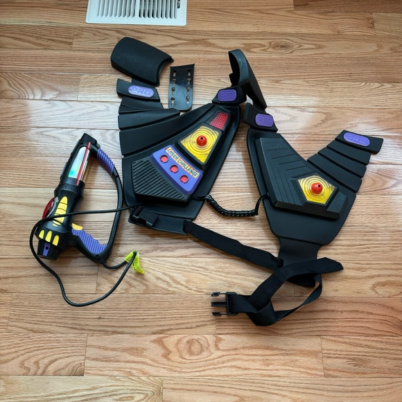 Toys | Laser Challenge Pro No Box Cracked Mount One Part Of The Mount ...